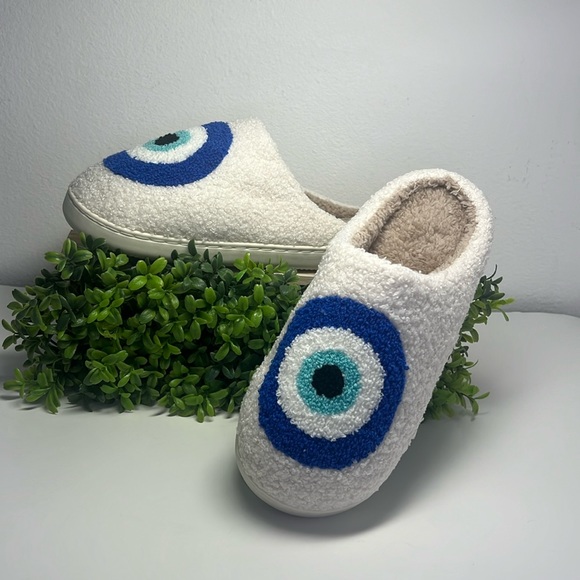 Cozy Casual | Shoes | Fuzzy Evil Eye Indooroutdoor Slippers Cozy Womens ...